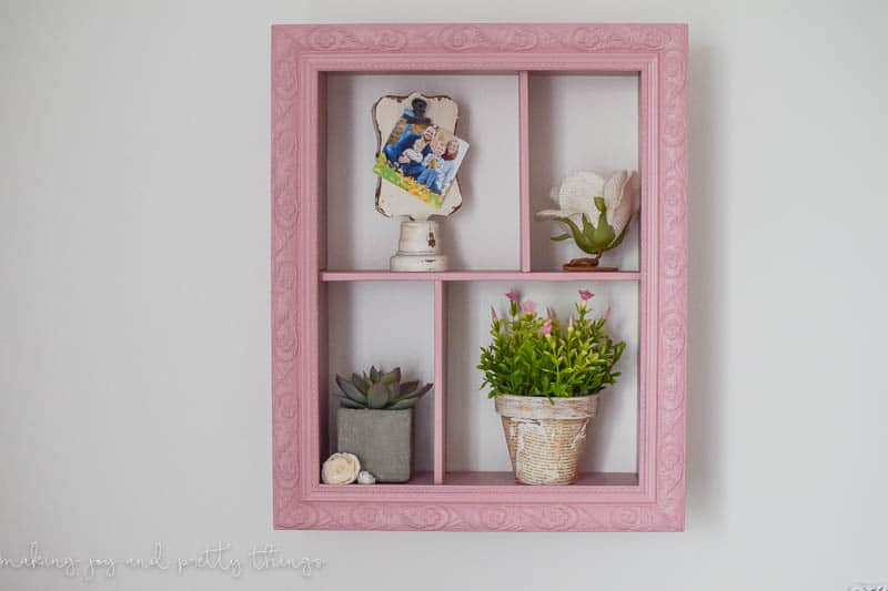 33 Inspiring Shadow Box Ideas To Unleash Your Creativity - Picture Box Blue