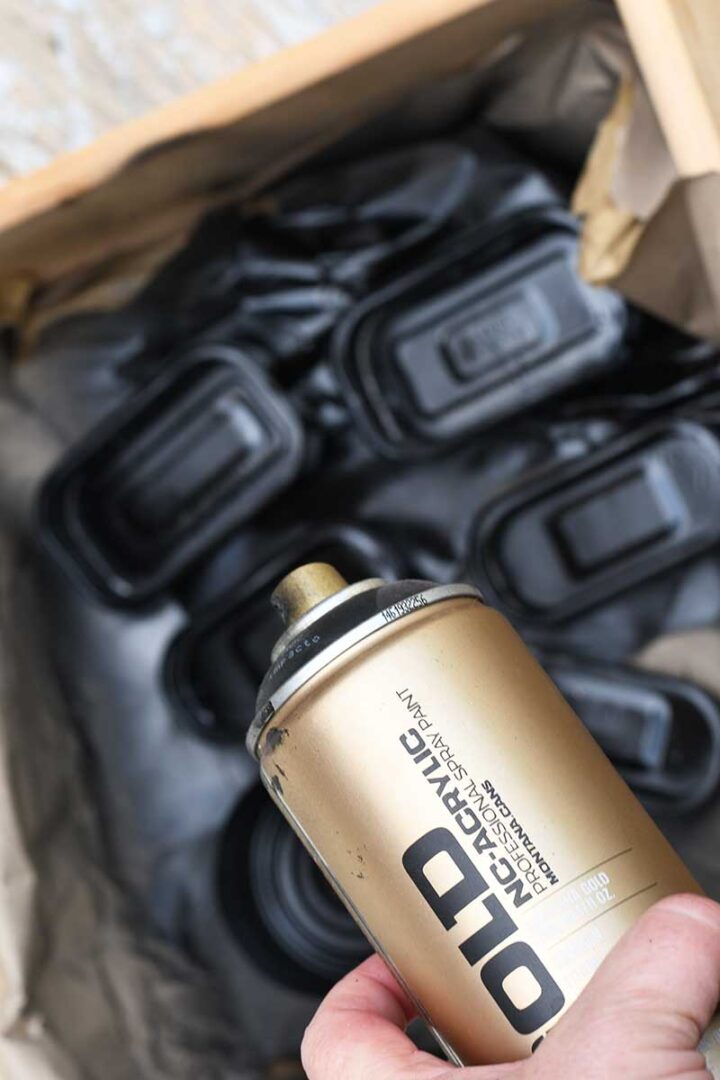 Spooky Halloween Wall Decor: DIY Vintage Shadow Box - Picture Box Blue